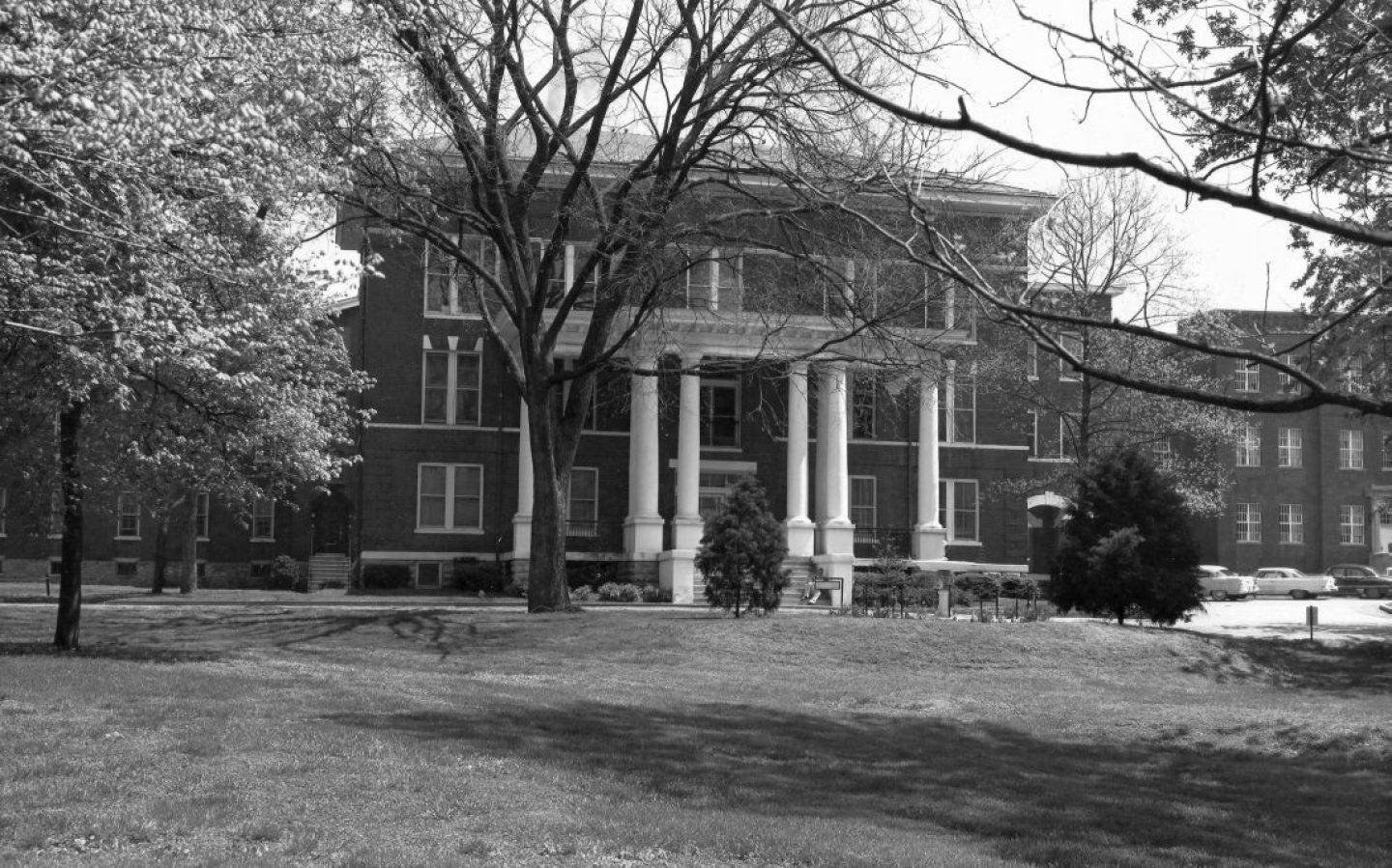 Historic ESH Group – Kentucky Historic Institutions